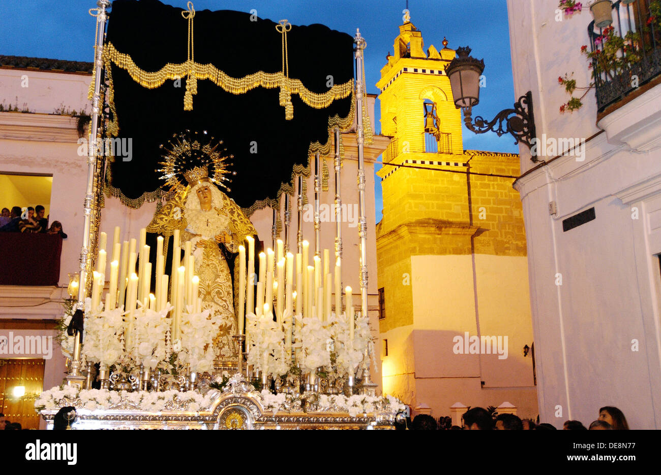 Virgen de la soledad sevilla hi-res stock photography and images - Alamy