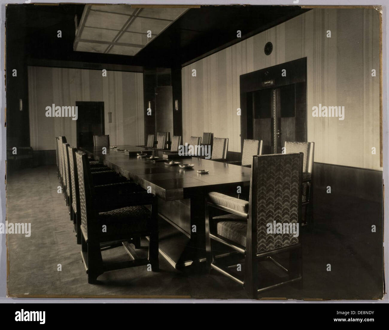 The Unilever Office Building, constructed in the 1920s and 1930s in the ...