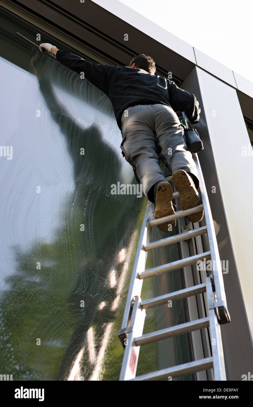 Berlin, Germany, window cleaners at work Stock Photo - Alamy