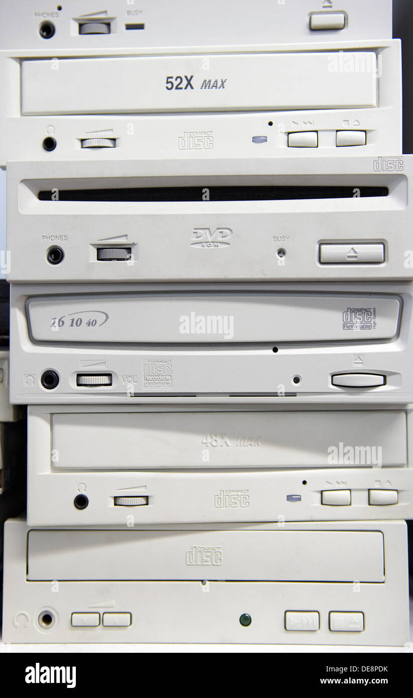 Cd roms pile hi-res stock photography and images - Alamy