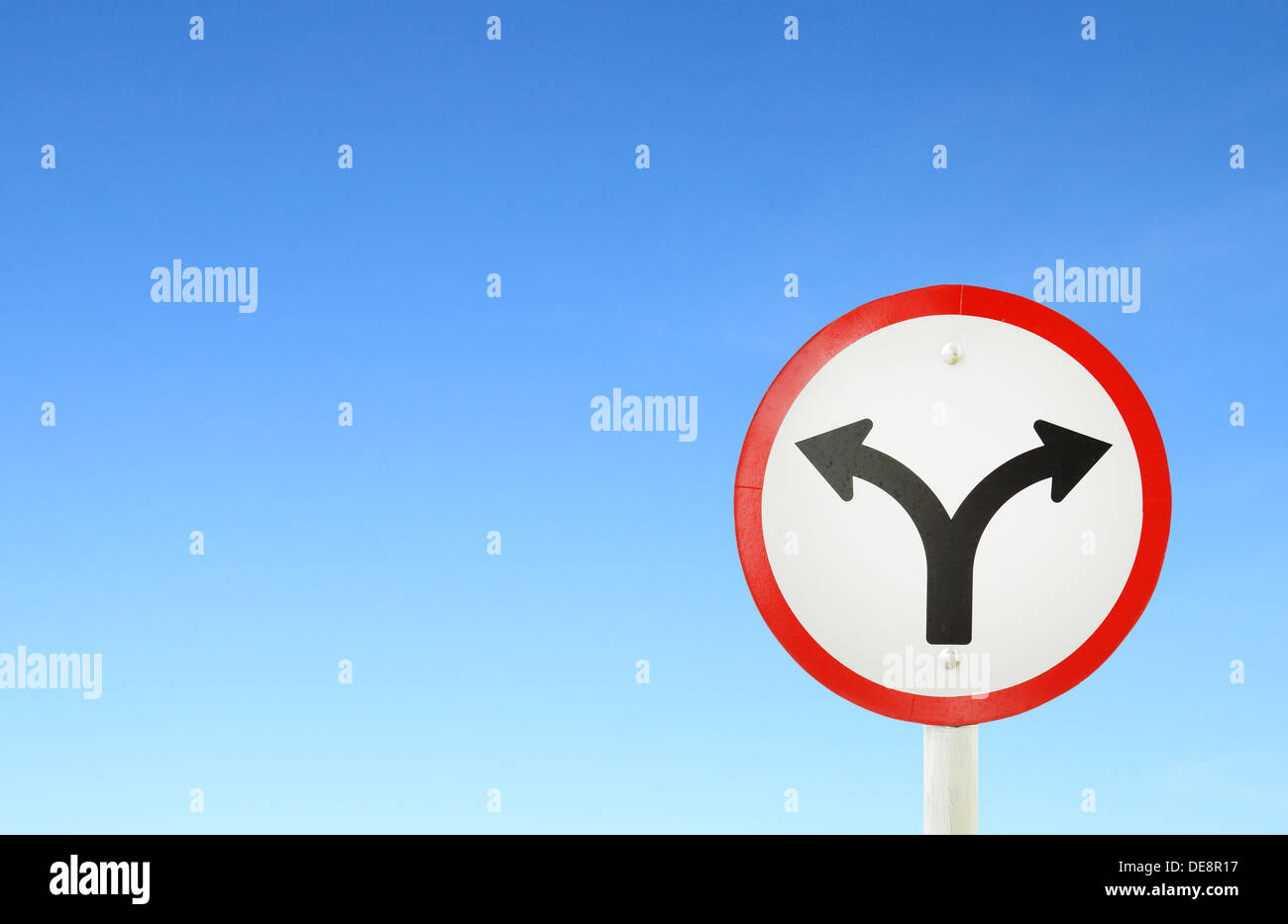 Y junction road sign hi-res stock photography and images - Alamy