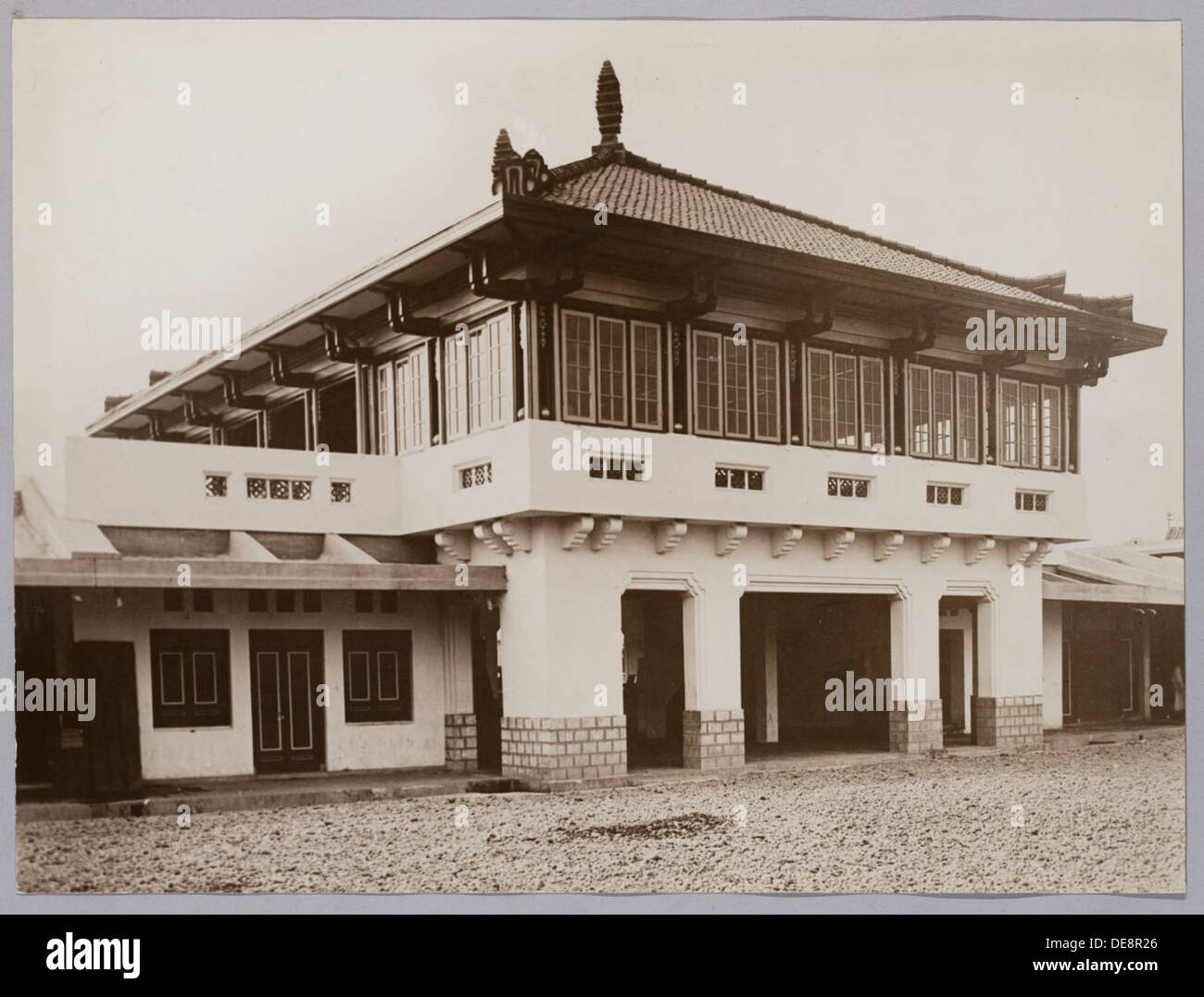 The Hoofdgebouw (Main Building) of Pasar Glodok, built in the 1920s and ...