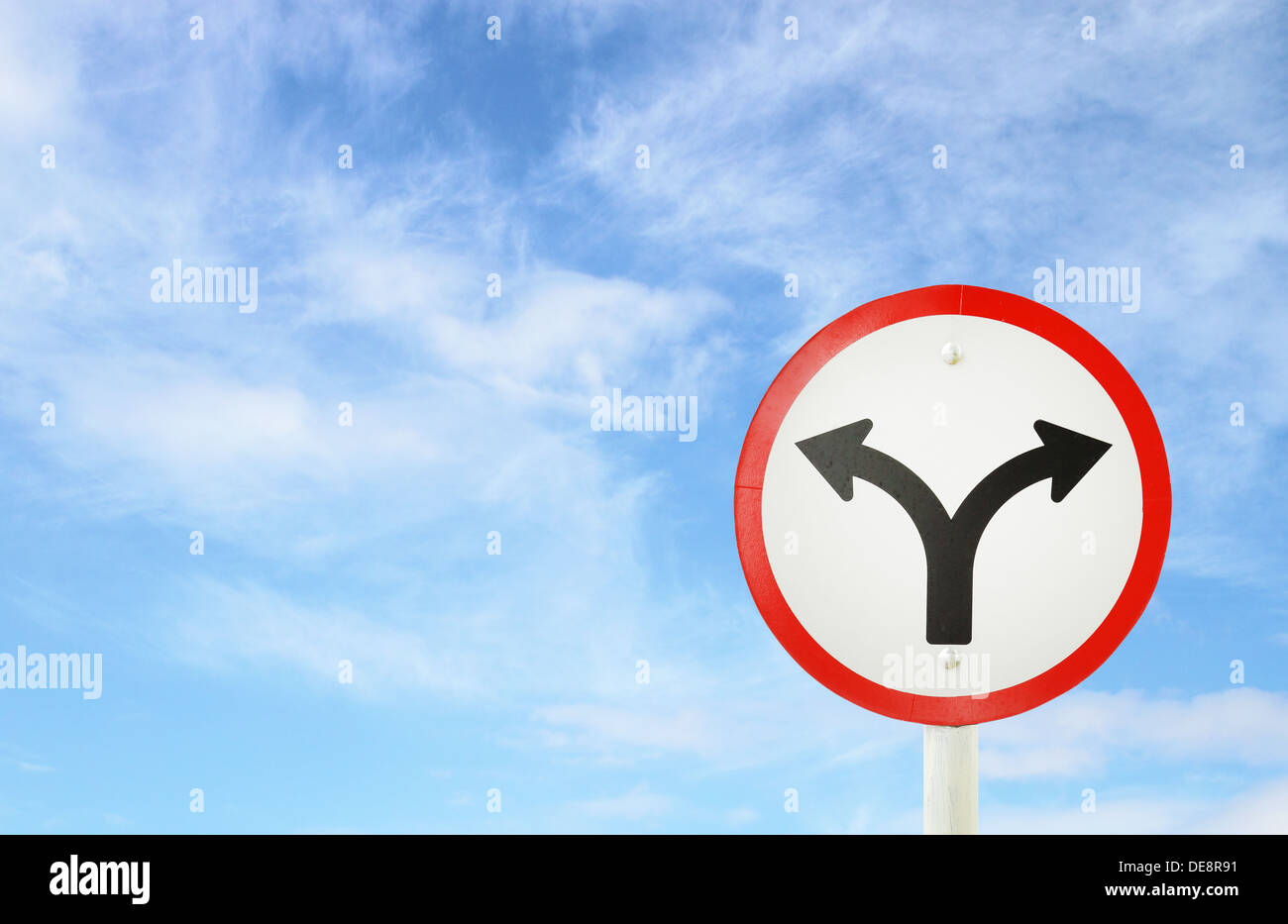 Y junction road sign hi-res stock photography and images - Alamy