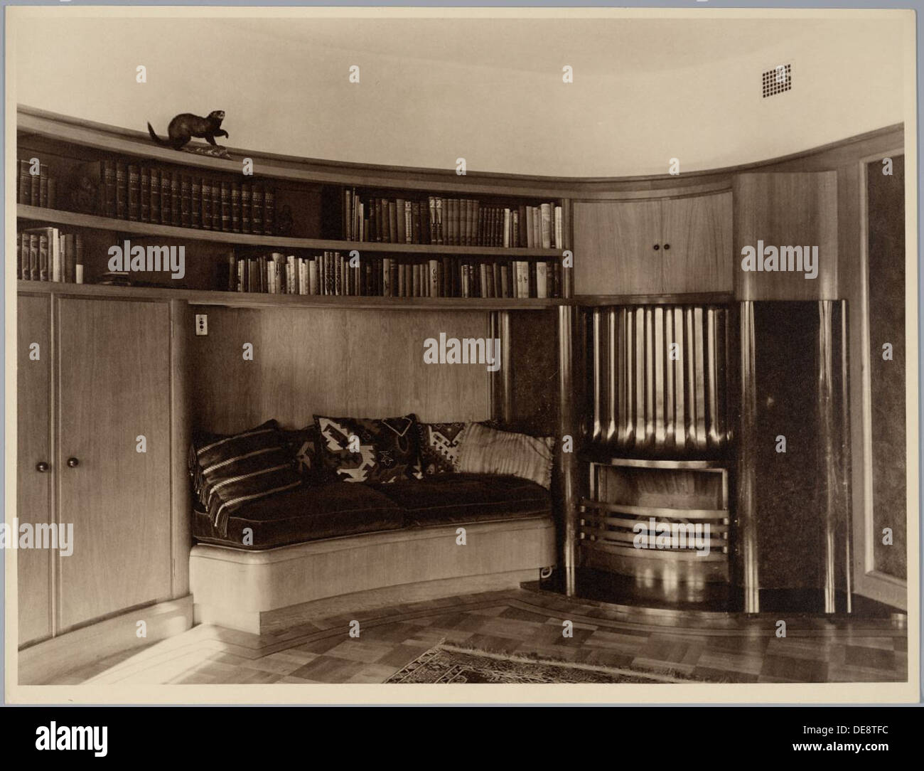 1920s interior design hi-res stock photography and images - Alamy