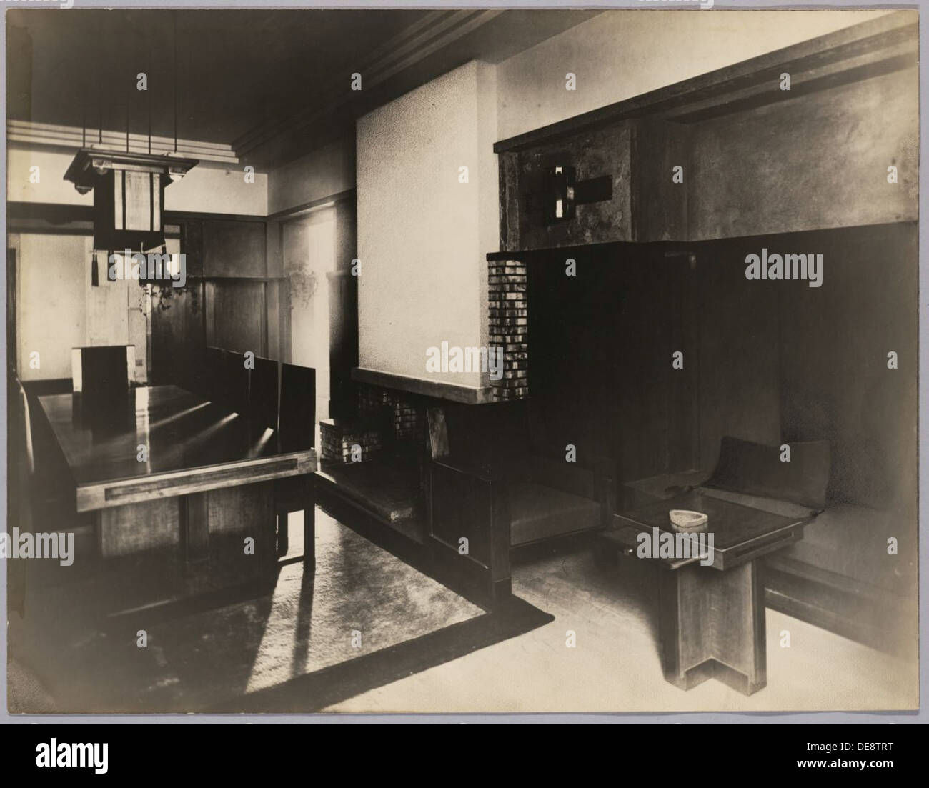 1920s 1930s old style hi-res stock photography and images - Alamy