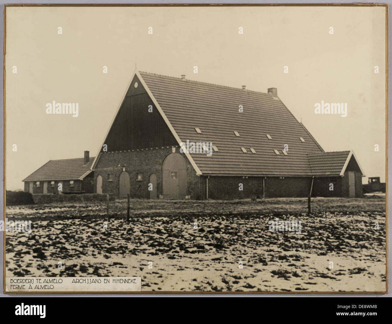 The farmhouses built in the 1920s and 1930s in the Netherlands are ...