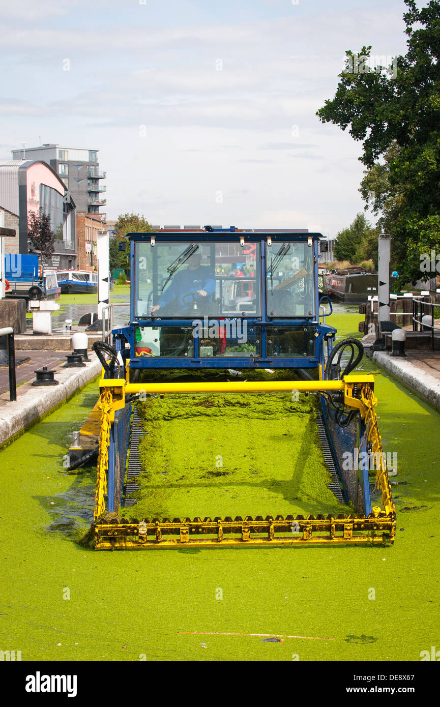 East End London Fish Island Hackney Wick Cut River Lee Old Ford Lock ...