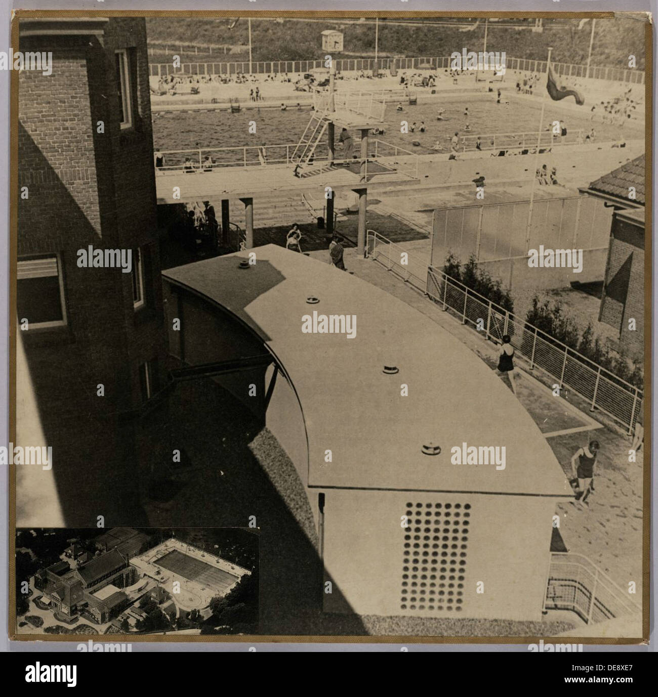 1920s swimming pool hi-res stock photography and images - Alamy