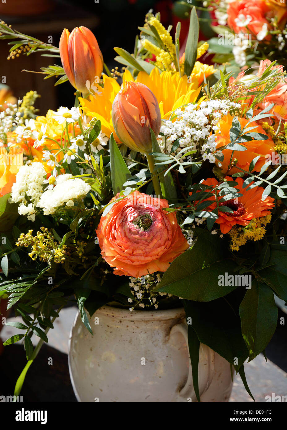 Bouquet with an arrangement of spring flowers Stock Photo - Alamy