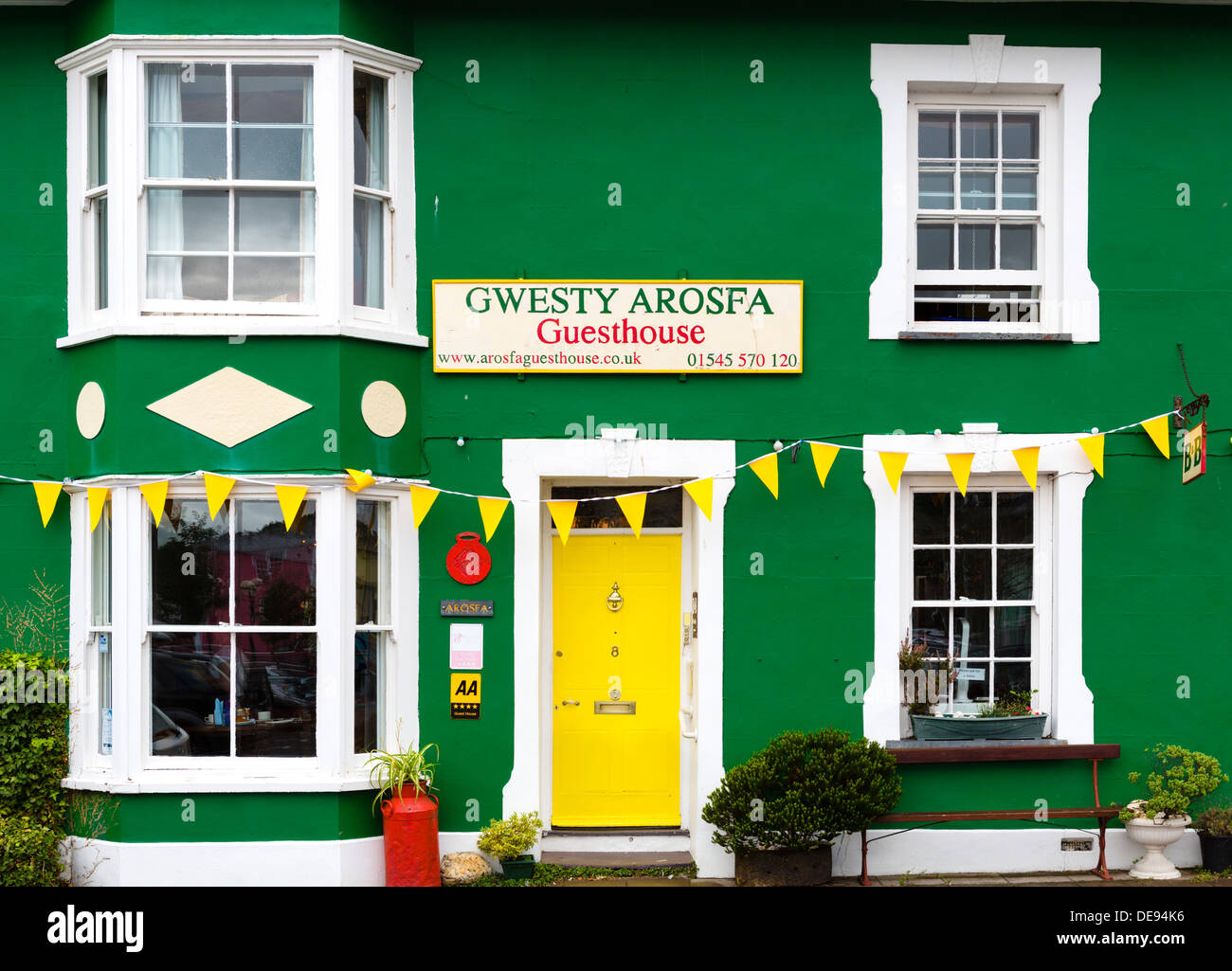 Guesthouse hi-res stock photography and images - Alamy