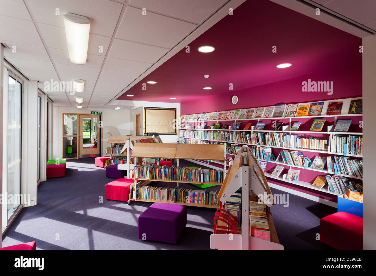 colourful school library at Cranford Park Infant School Stock Photo - Alamy
