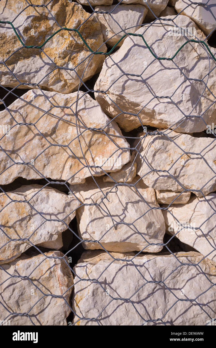 Gabion [retaining wall] hi-res stock photography and images - Alamy