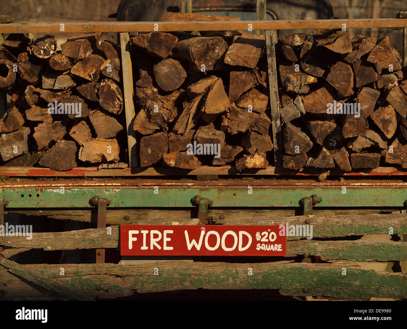 Firewood for sale hi-res stock photography and images - Alamy