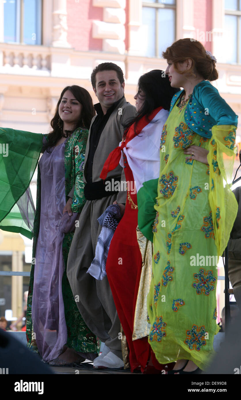 Members of folk groups from Iraq in Kurdish folk costume during the ...