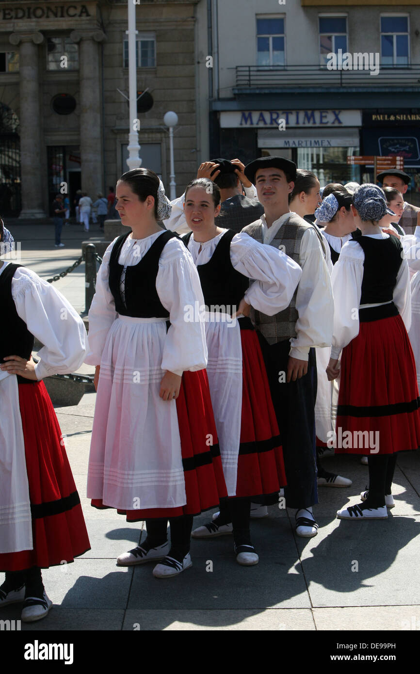 Members of folk groups Gero Axular in Basque folk costume during the ...