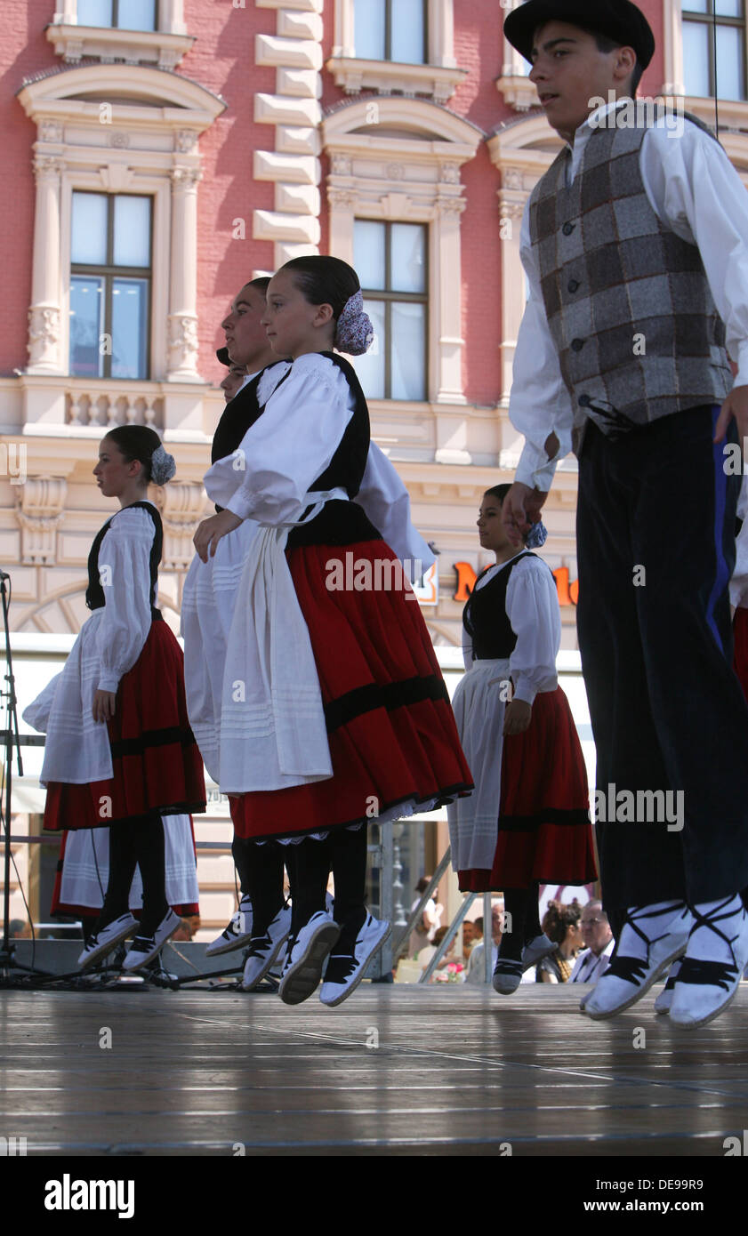 Members of folk groups Gero Axular in Basque folk costume during the ...