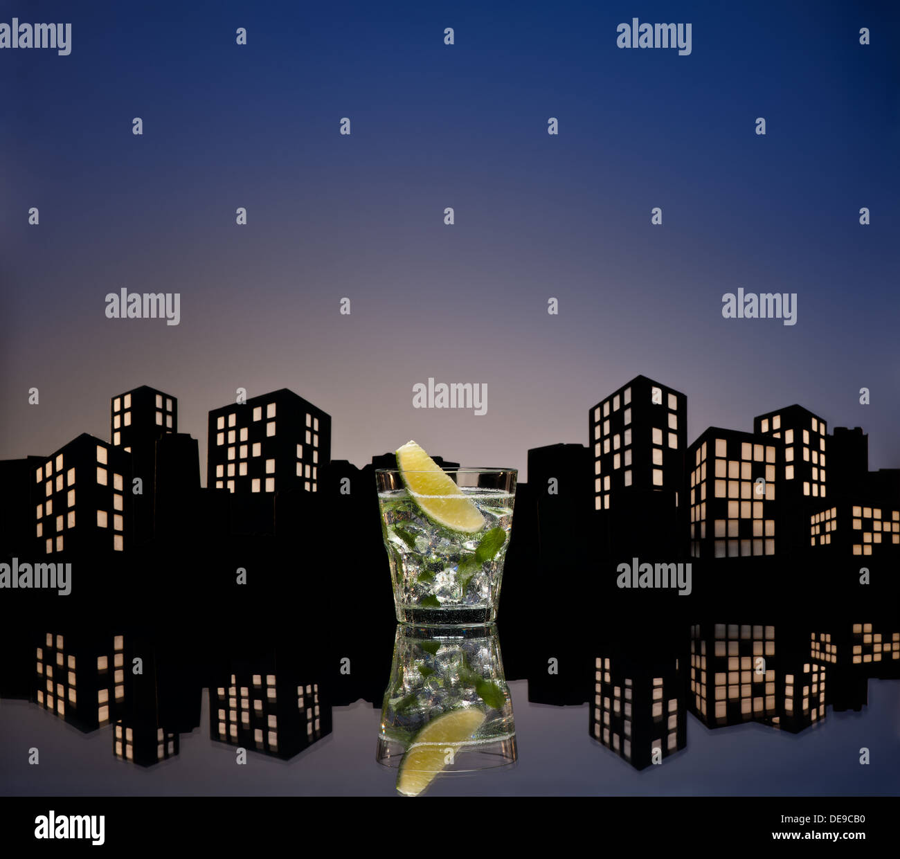 Metropolis Mojito cocktail in city skyline setting Stock Photo - Alamy