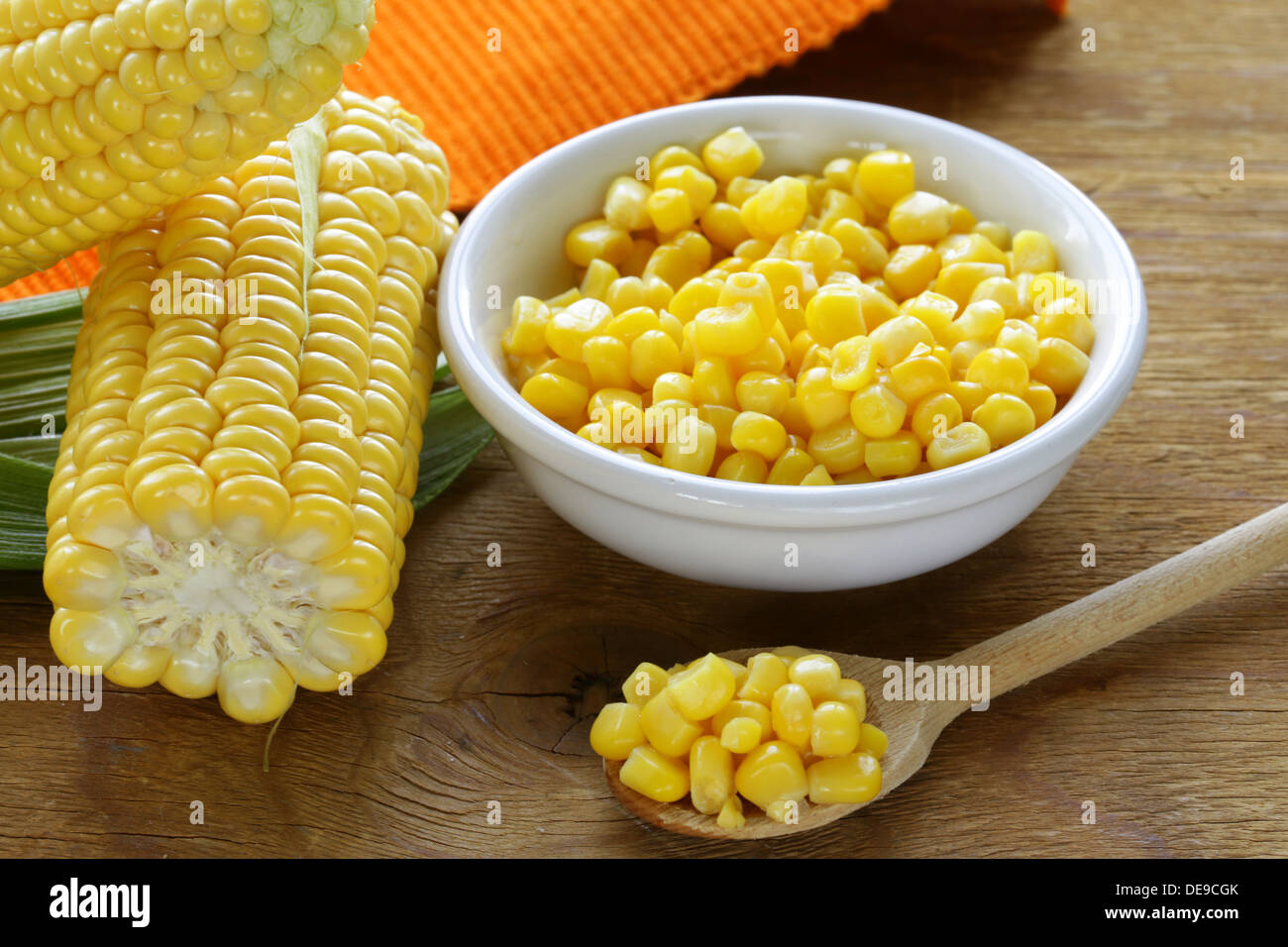 Canned corn in a bowl hi-res stock photography and images - Alamy
