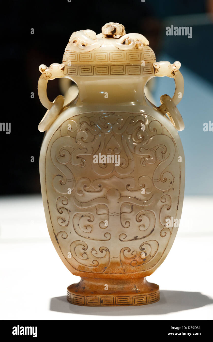 Jade engraving hi-res stock photography and images - Alamy
