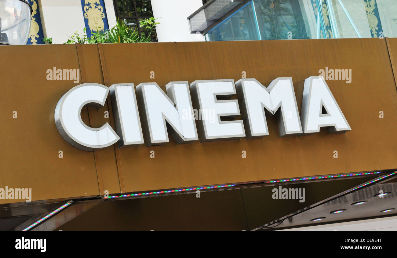 Retro Cinema Signs High Resolution Stock Photography and Images - Alamy