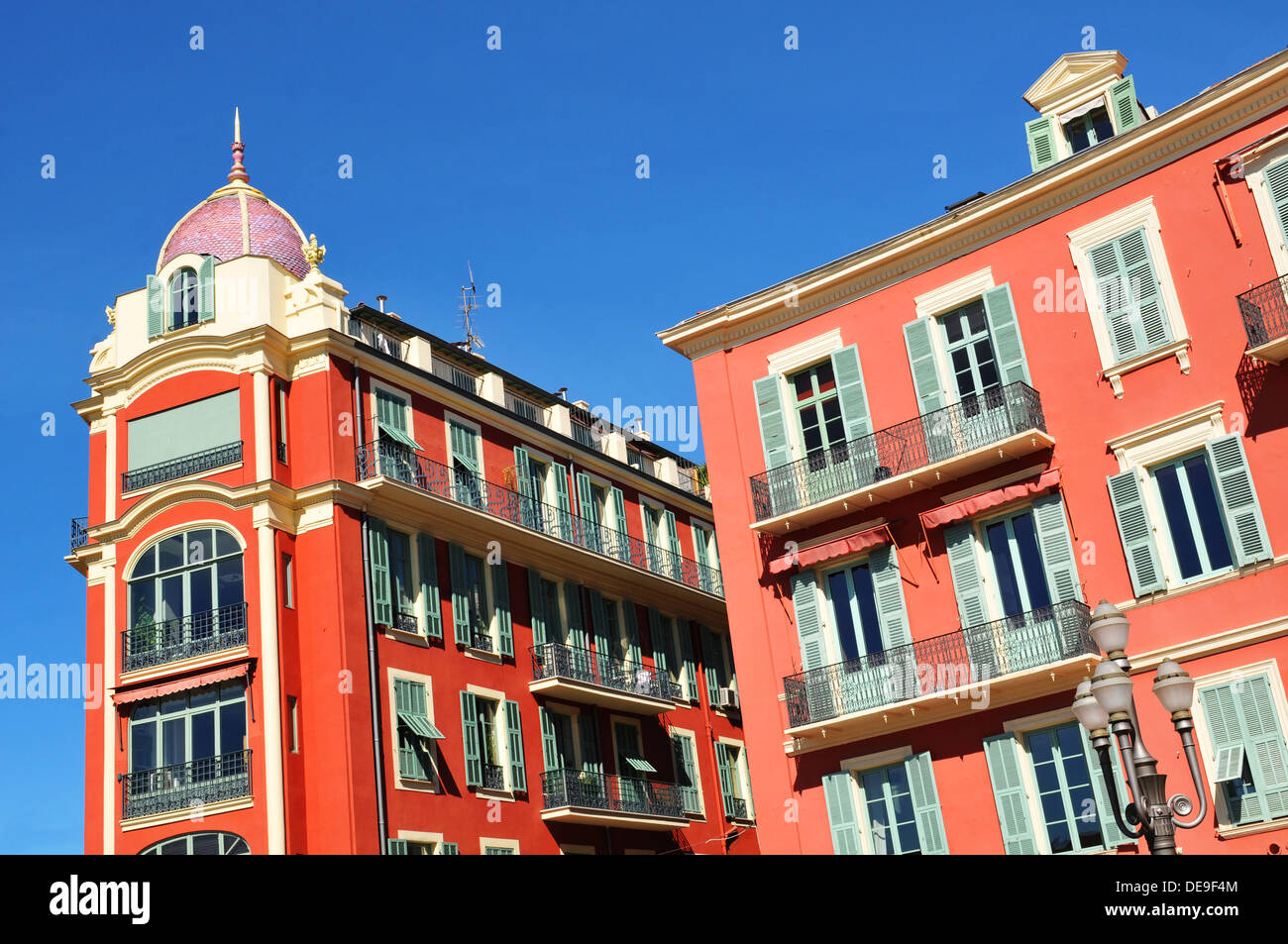 Traditional French architecture in the old city of Nice Stock Photo - Alamy