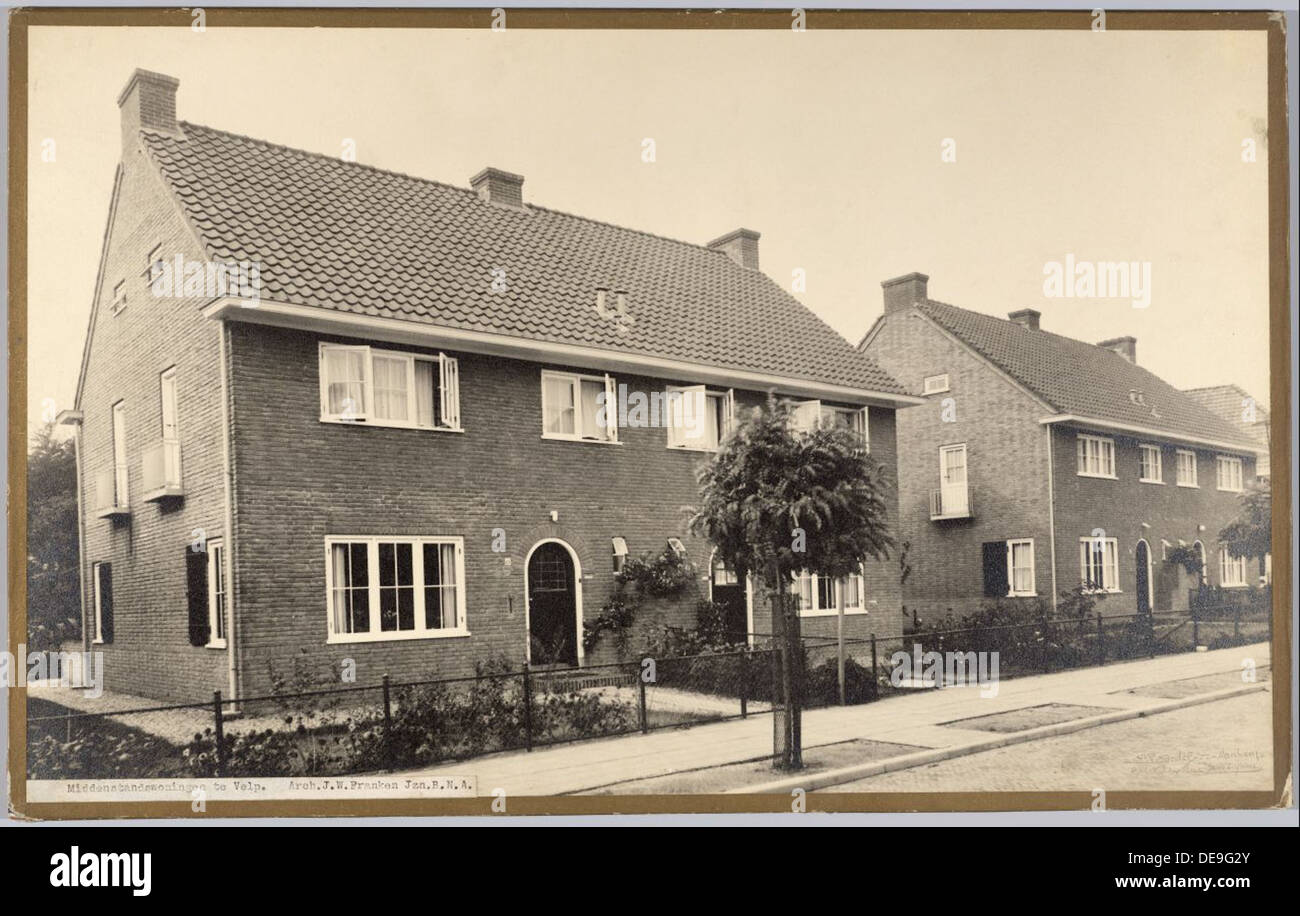Middle-class housing in Velp from the 1920s-1930s presents a model of ...