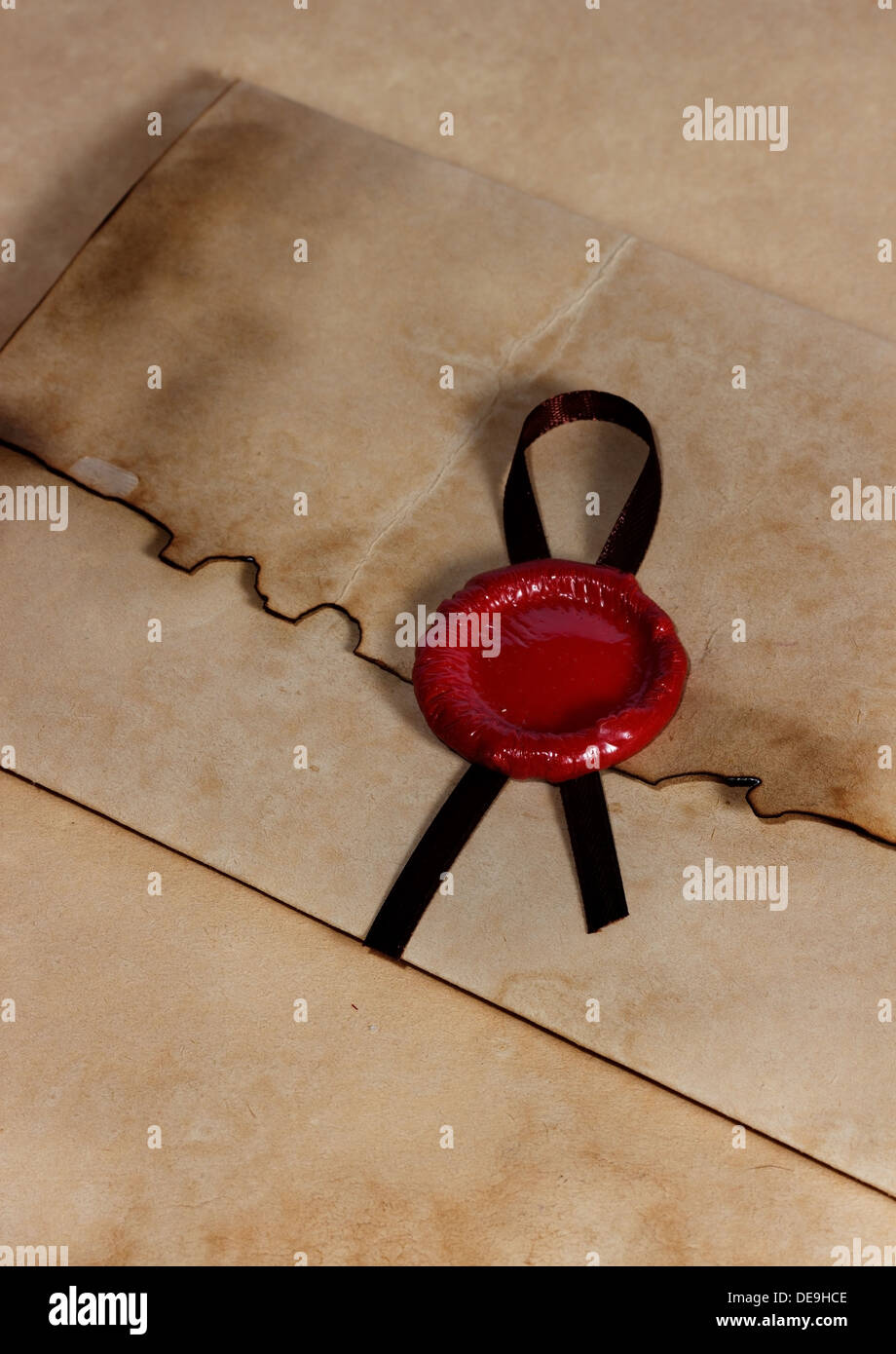 old envelope of ancient parchment paper with a wax seal Stock Photo - Alamy