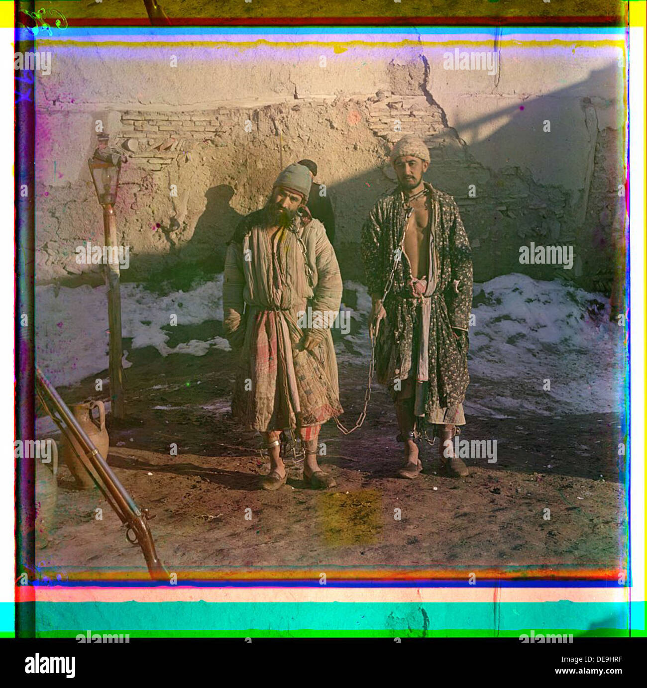 Shackles men hi-res stock photography and images - Alamy