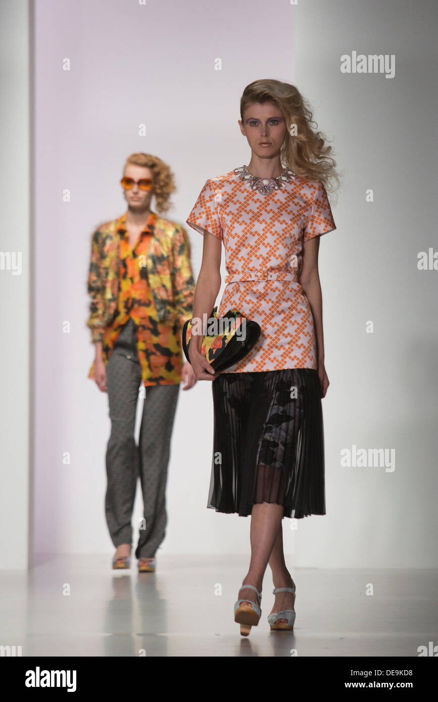London, UK. 14th Sept, 2013. . Models walk the runway at the Holly ...