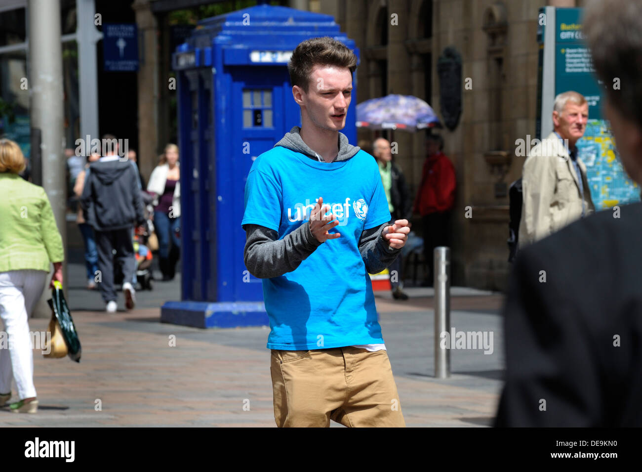 Chuggers or charity muggers in Glasgow Stock Photo - Alamy