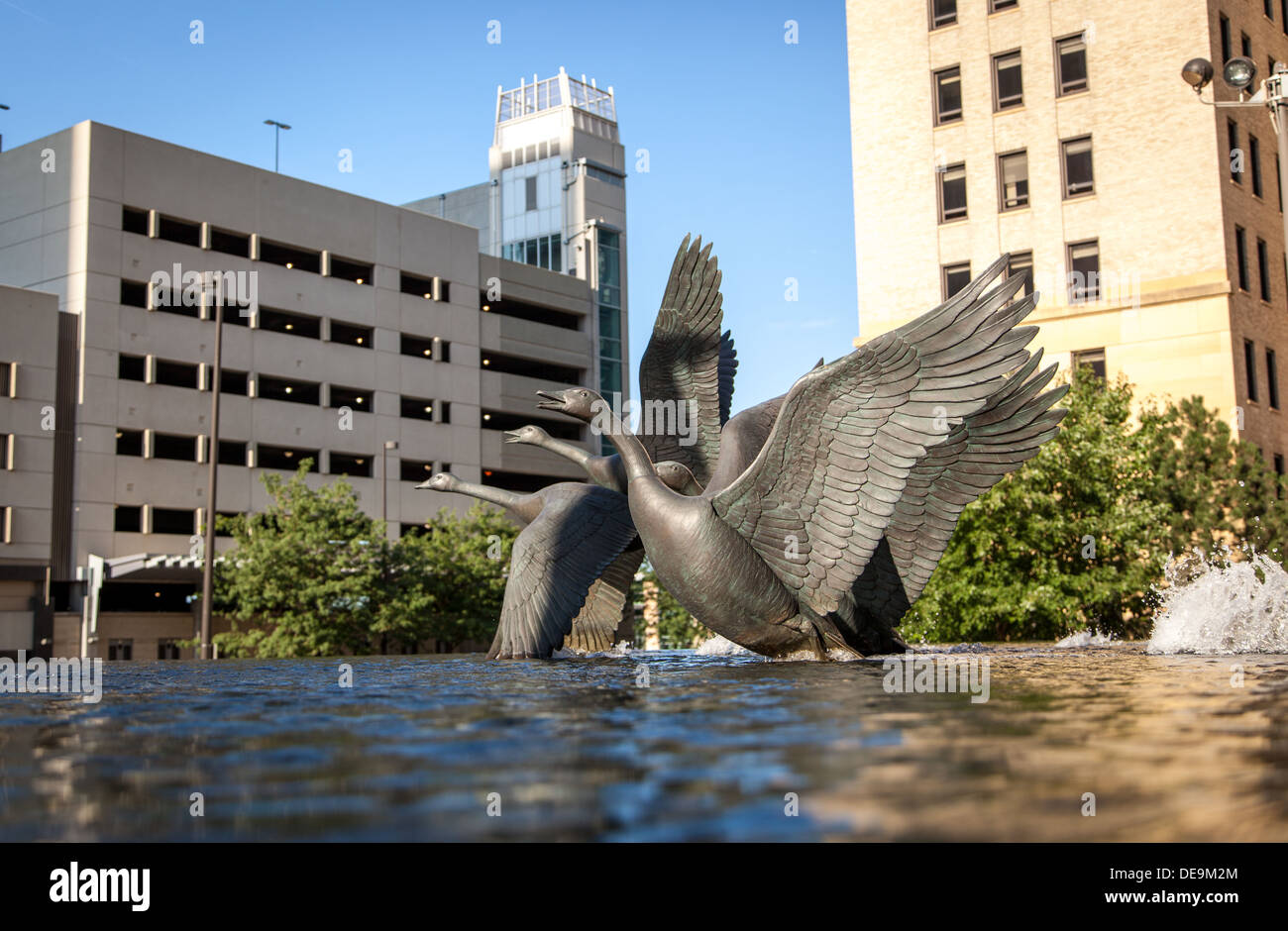 Bronze goose sculpture in Omaha, Nebraska Stock Photo - Alamy