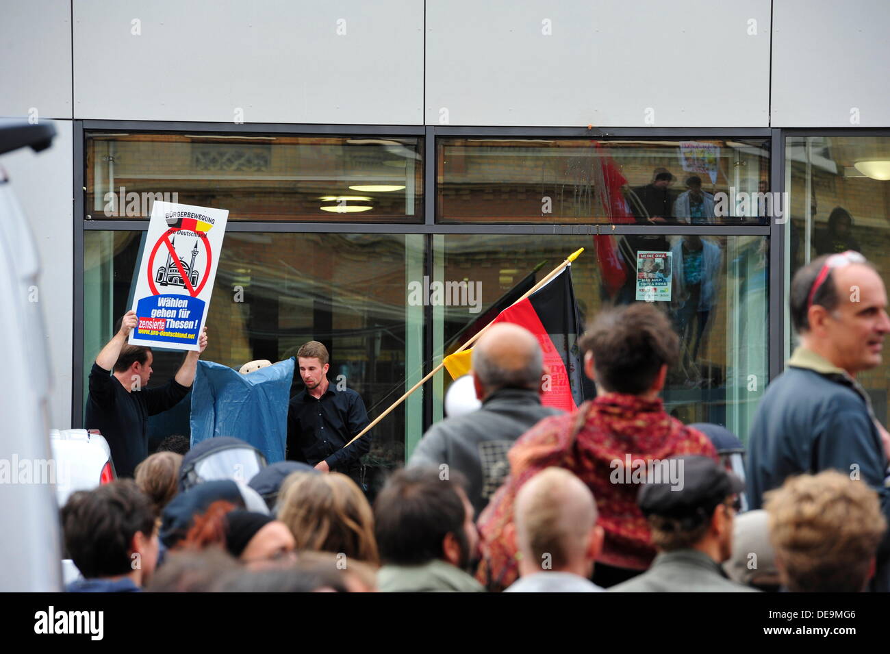 Left Party,die Linke,SPD and anti-fascist supporters protesting against ...