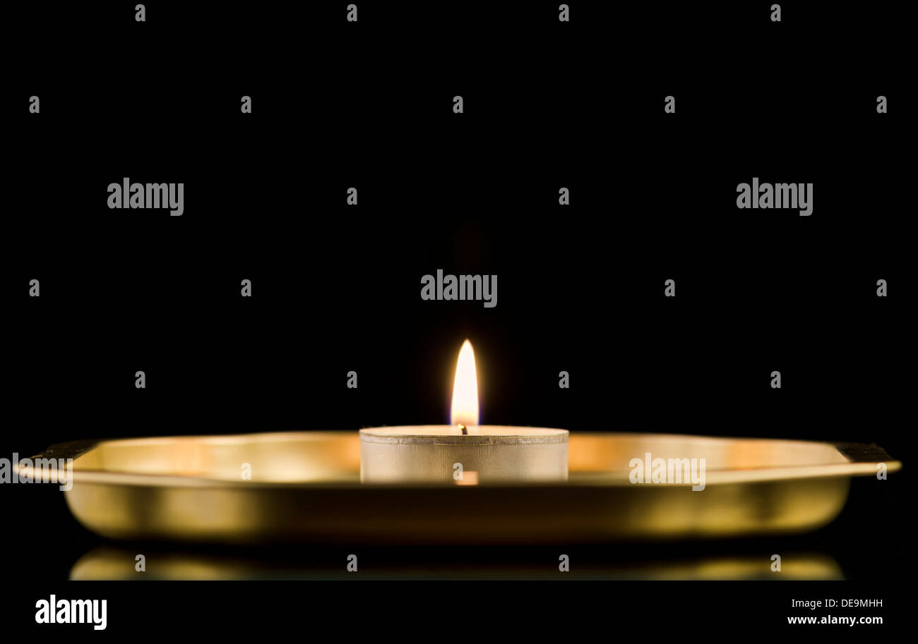 Gold candle plate hi-res stock photography and images - Alamy