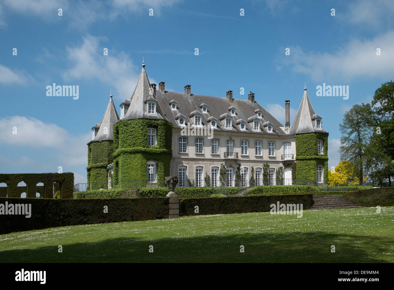 chateau de la hulpe belgium Stock Photo - Alamy
