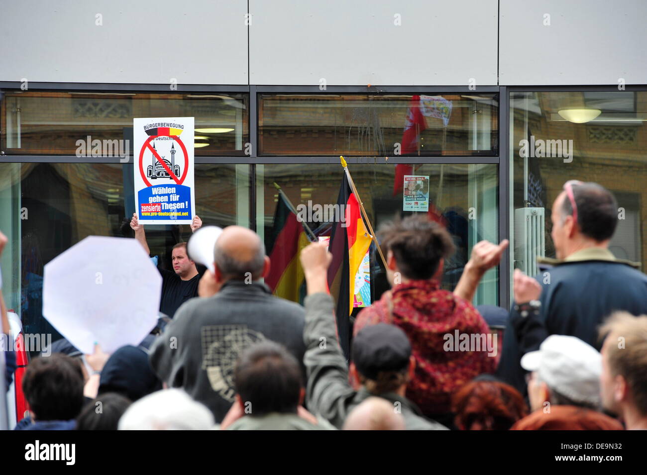 Left Party,die Linke,SPD and anti-fascist supporters protesting against ...