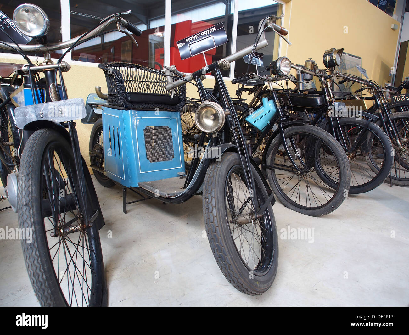 The 1922 Monet Goyon motorcycle, part of the Chapleur collection at the ...