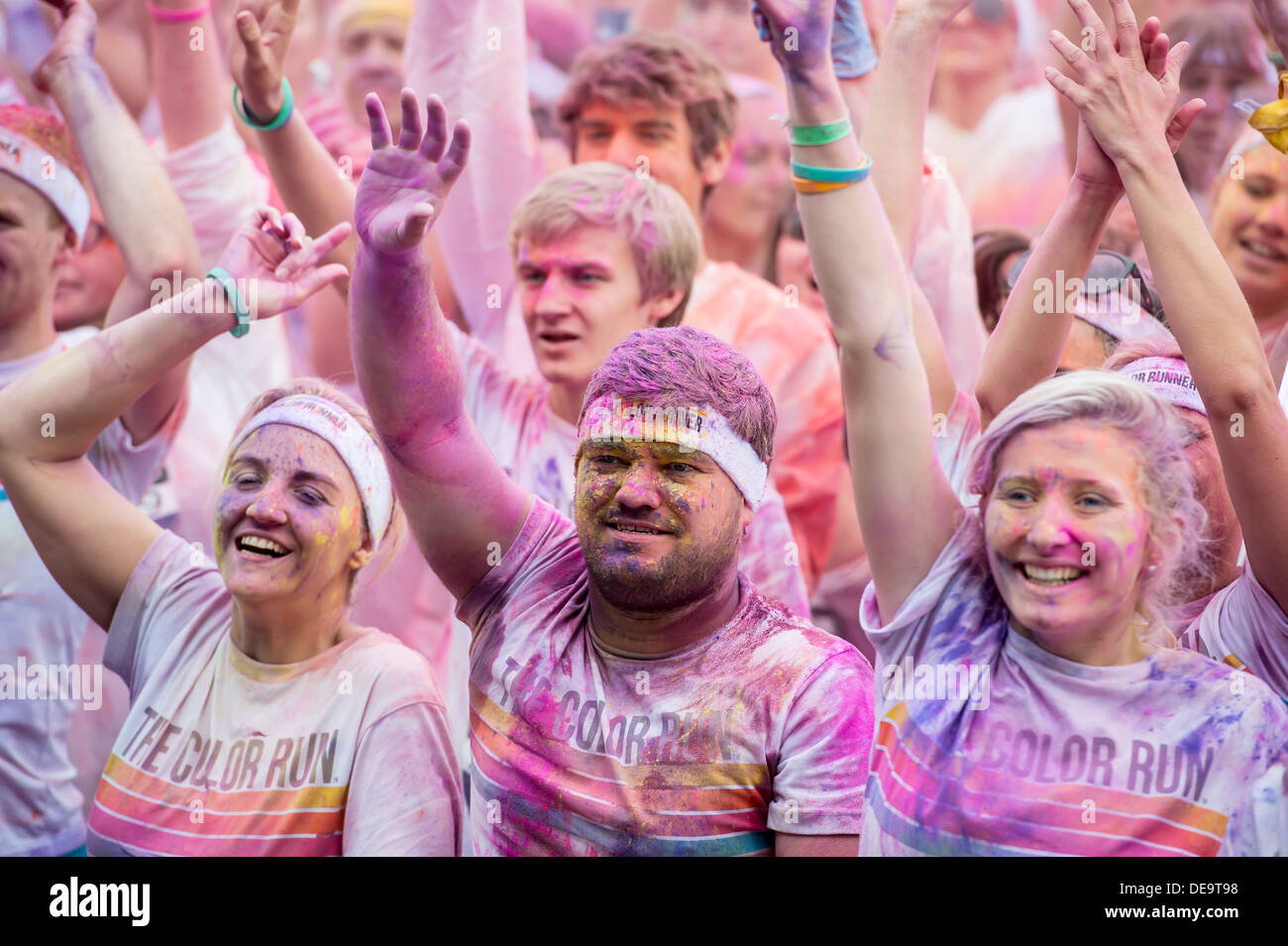 Dulux Colour Run High Resolution Stock Photography and Images - Alamy