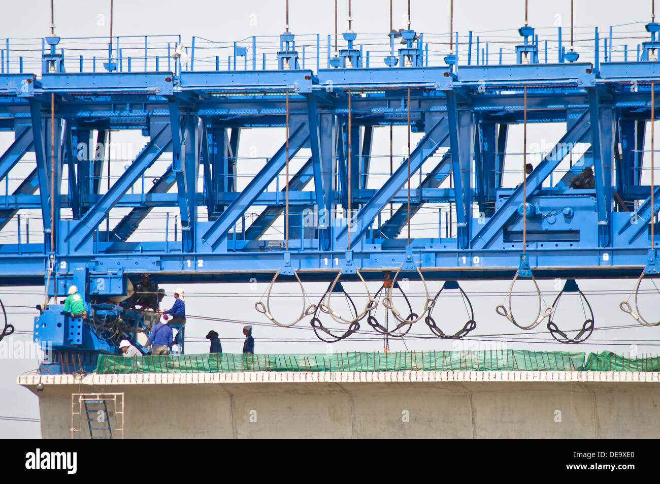 worker for express way construction Stock Photo - Alamy