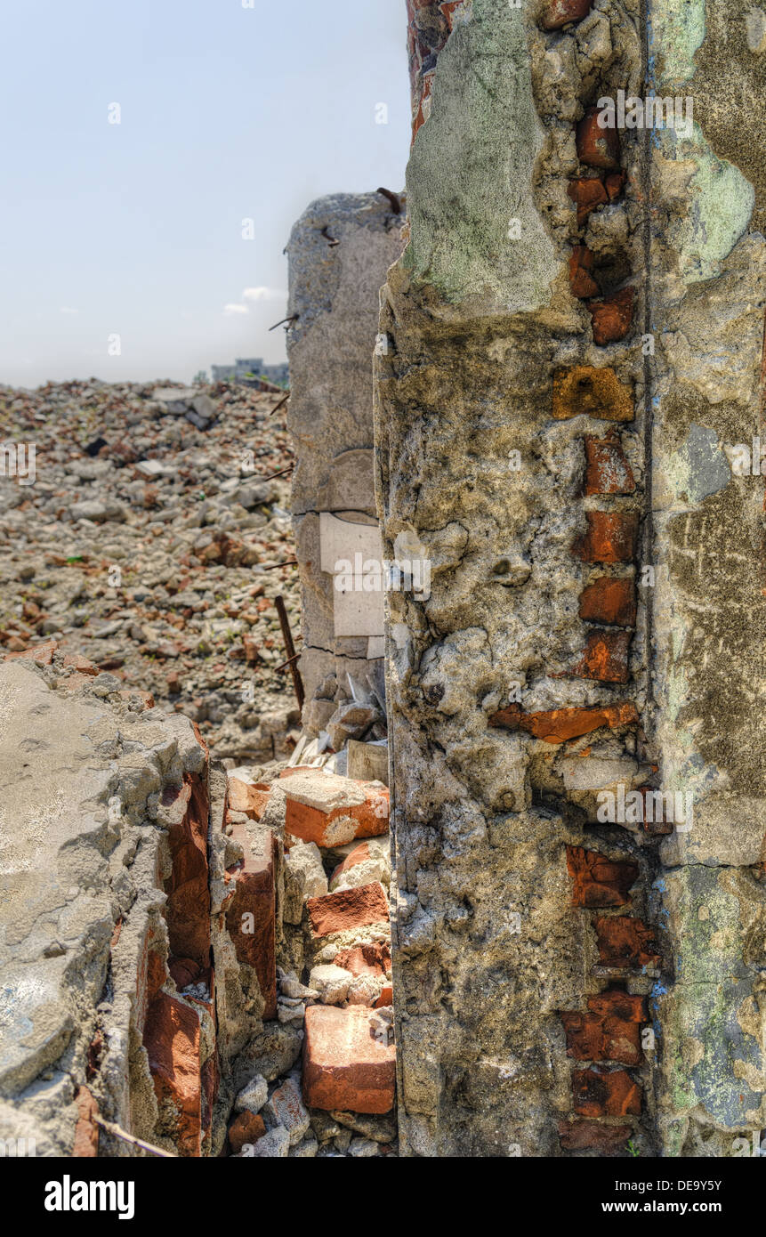 Demolished brick wall hi-res stock photography and images - Alamy