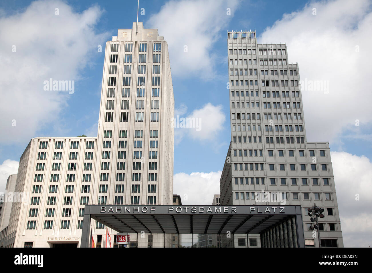 Beisheim Centre Building, Potsdamer Platz Railway Station, Berlin ...