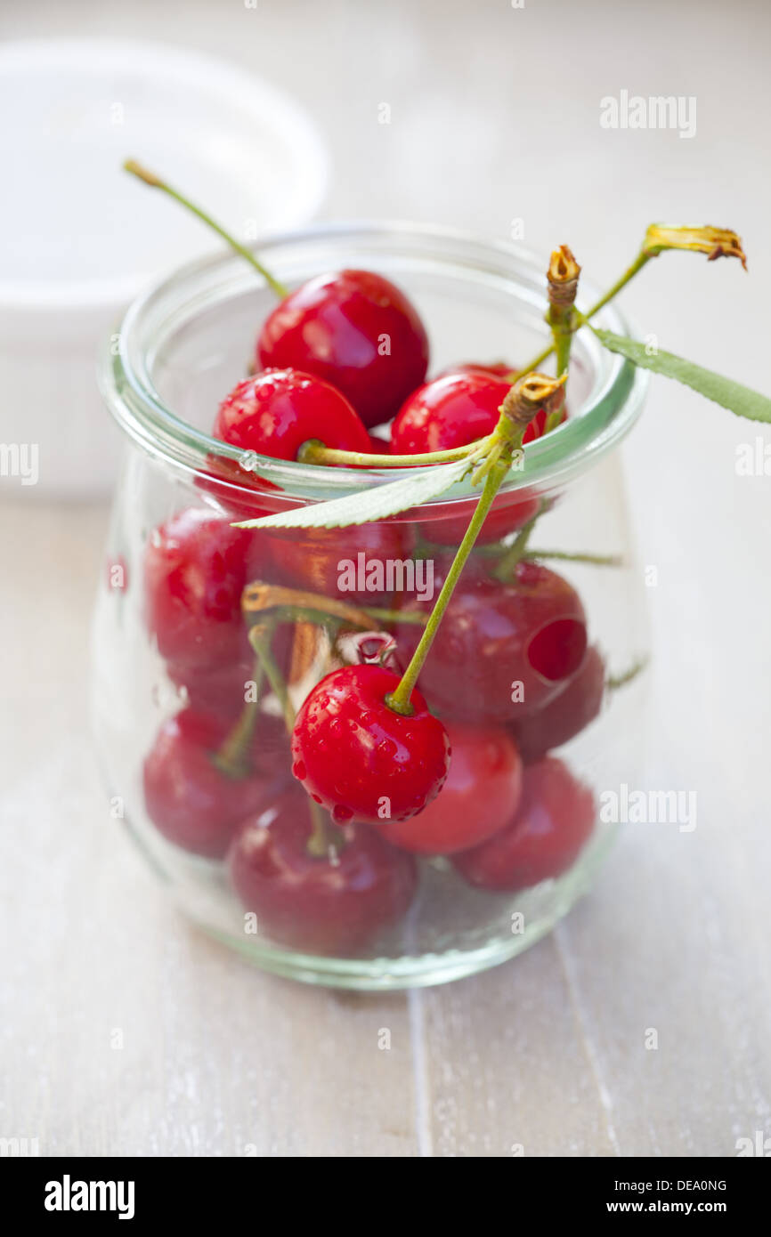 Cherries with stem hi-res stock photography and images - Alamy