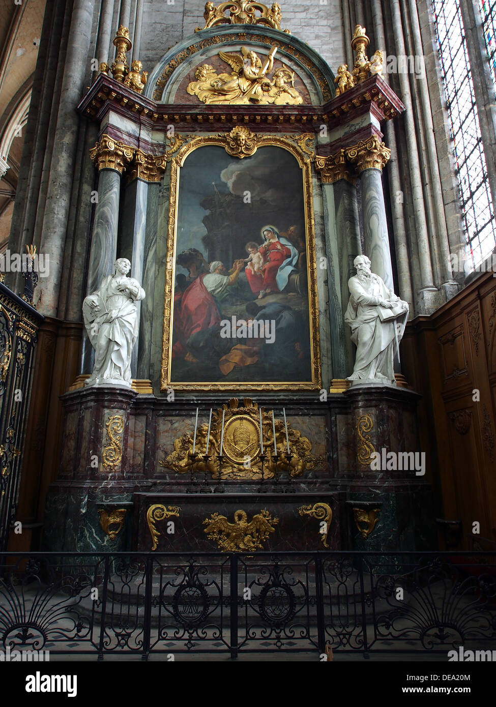 The interior of Amiens Cathedral in France is a masterpiece of Gothic ...