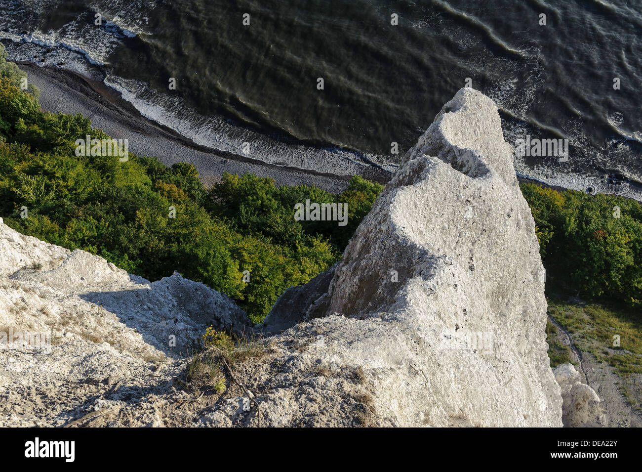 Chalk coast in National Park Jasmund, Isle of Rügen, Mecklenburg ...