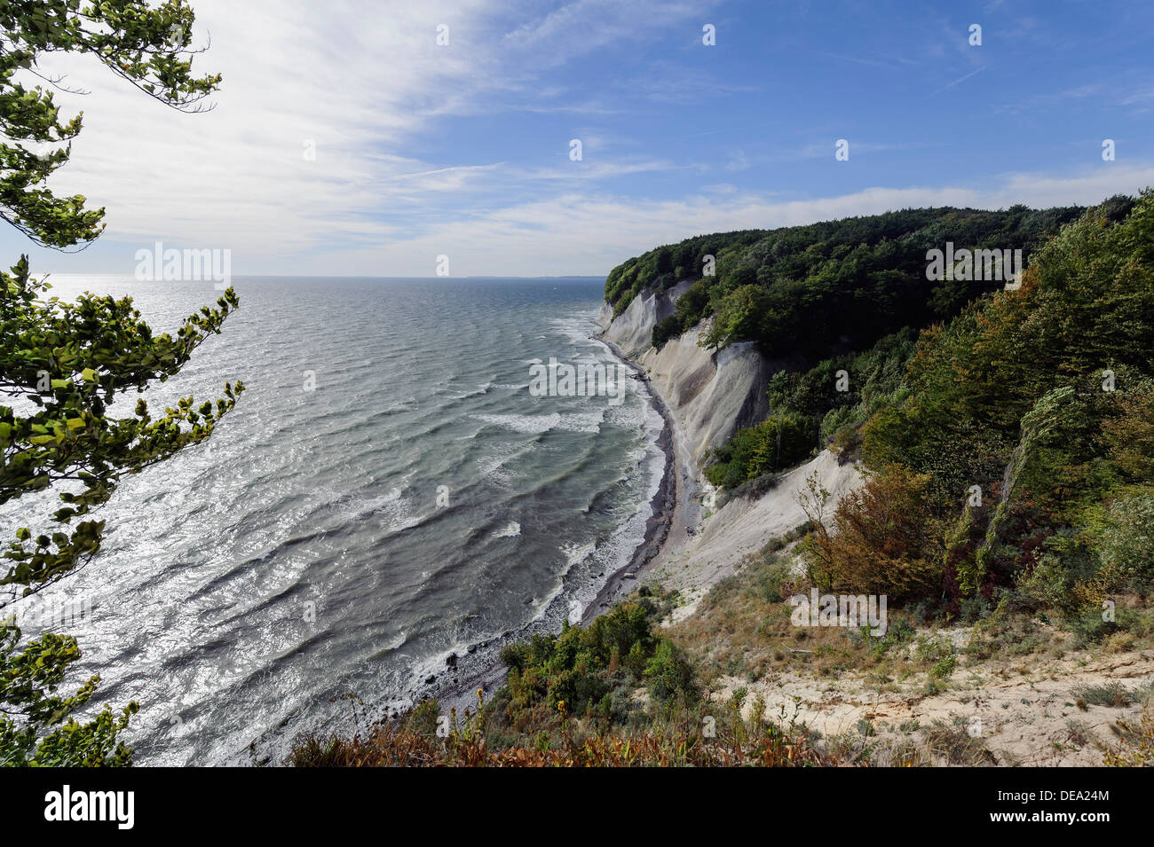 Chalk coast in National Park Jasmund, Isle of Rügen, Mecklenburg ...