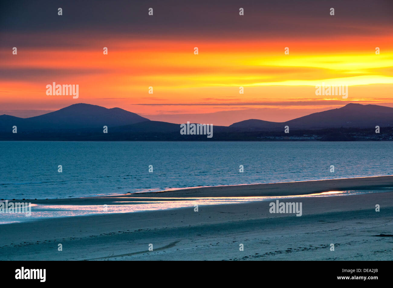 Last Light on Harlech Beach, Tremadog Bay and Sunset Over The Lleyn ...