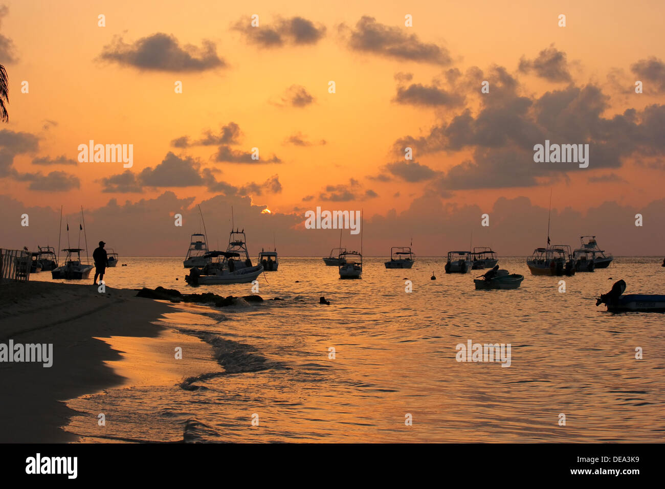 Sunshine on the Mexican Caribbean Stock Photo - Alamy