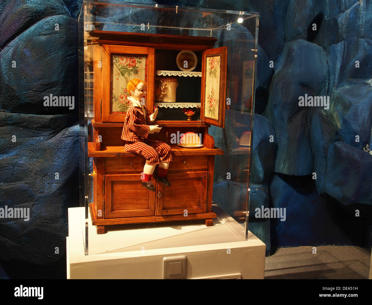 Automata mechanica* * vintage hi-res stock photography and images - Alamy