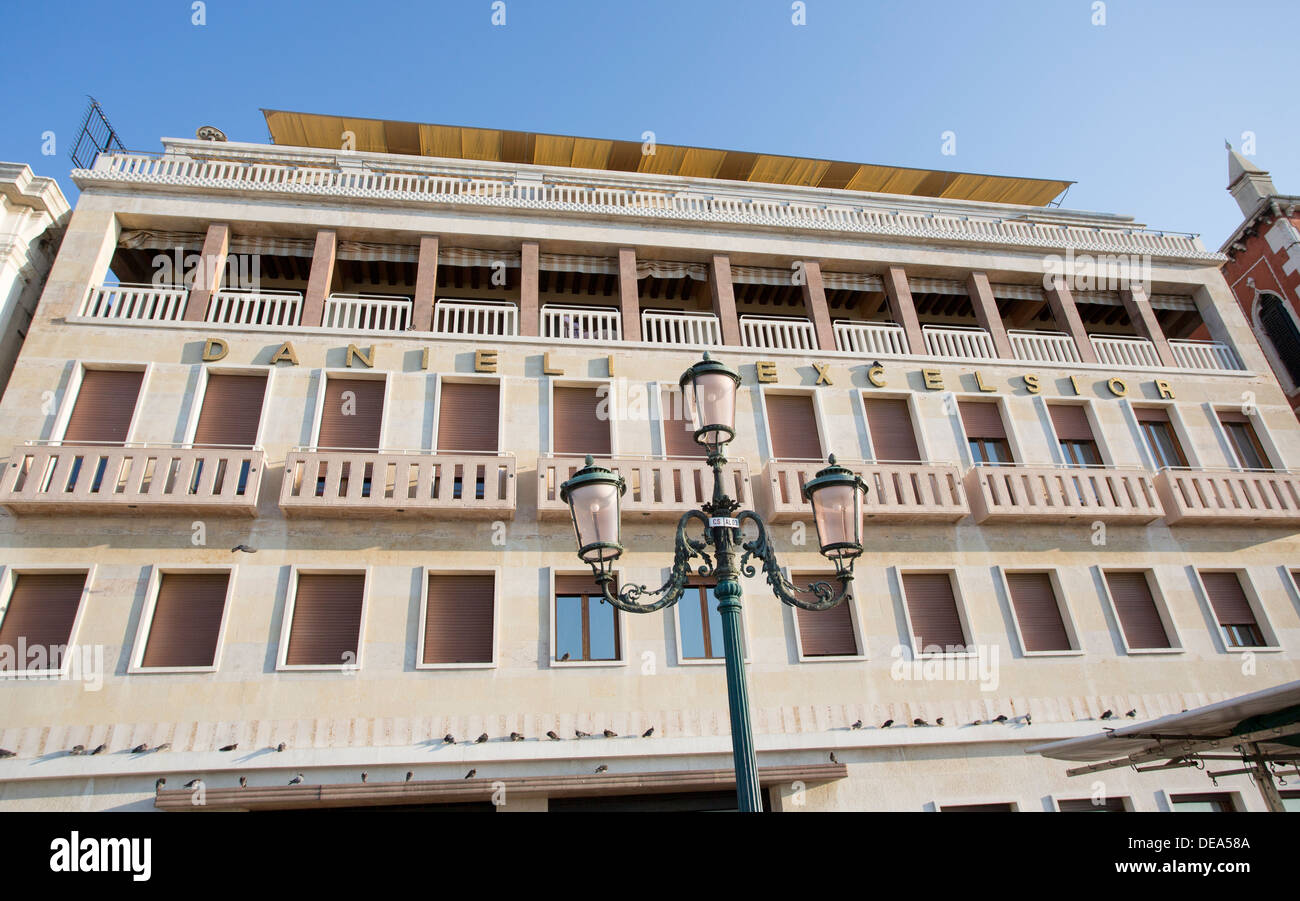 Danieli excelsior hotel hi-res stock photography and images - Alamy