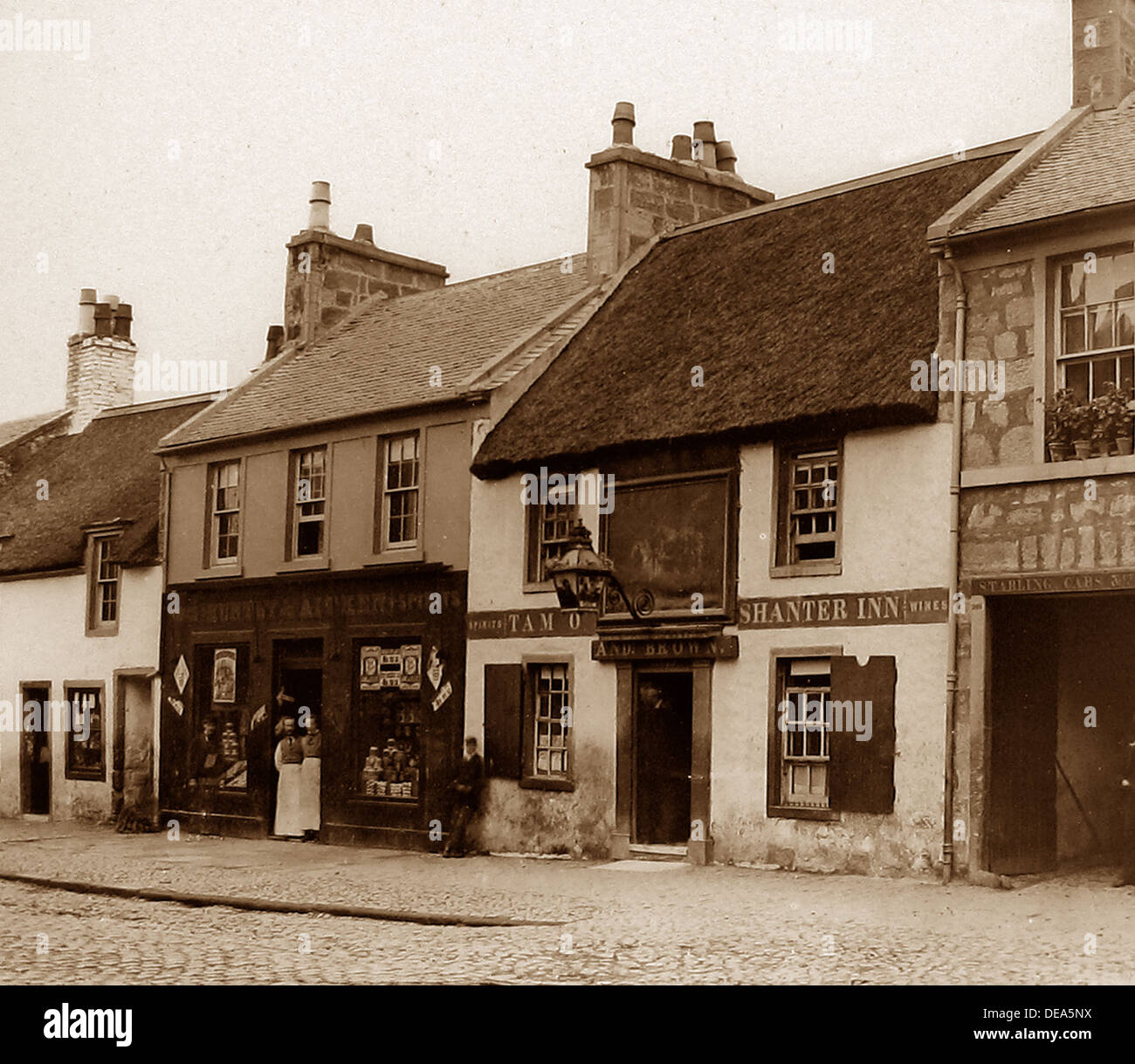 Tam oshanter inn hi-res stock photography and images - Alamy