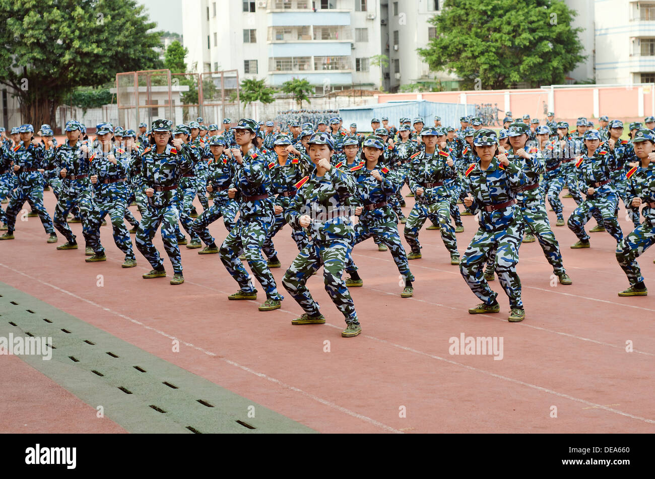 China military training hi-res stock photography and images - Alamy